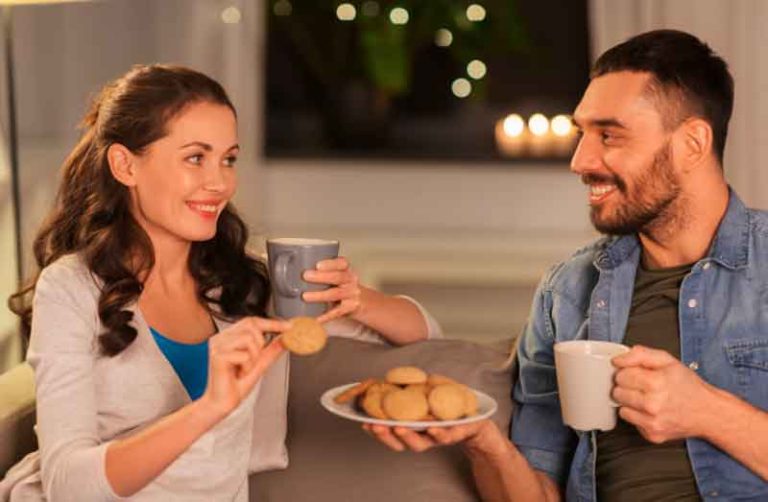 30 Great 31st Birthday Ideas (2025 List) - Audio Tips