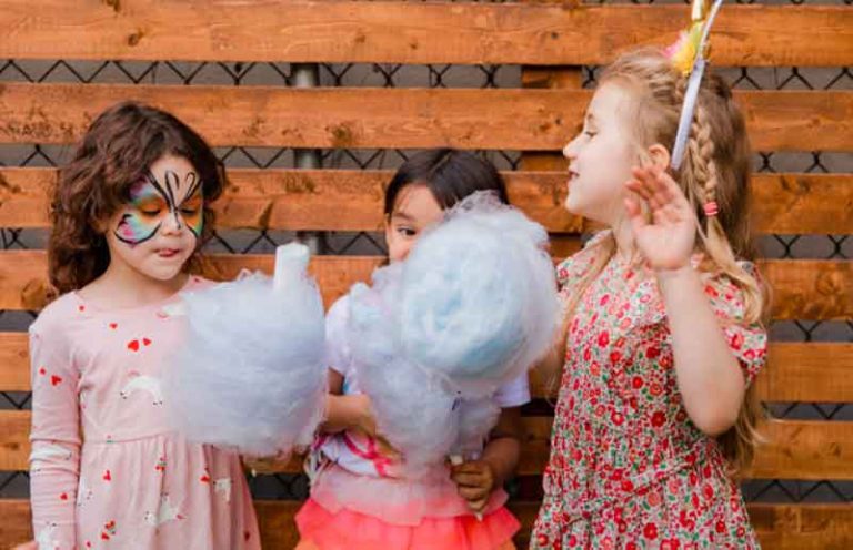 40 Fun 5th Birthday Party Ideas (2024 List) - Home Run Gifts