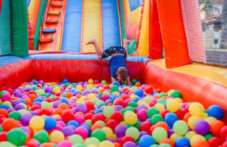 40 Fun 3rd Birthday Party Ideas (2025 List) - Home Run Gifts